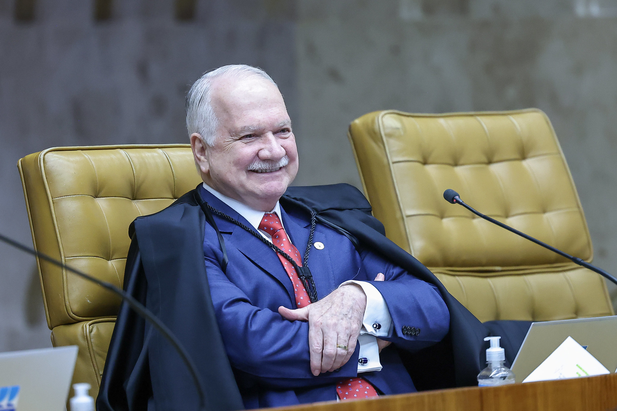 Paranaense de coração, Fachin toma posse na presidência do STF